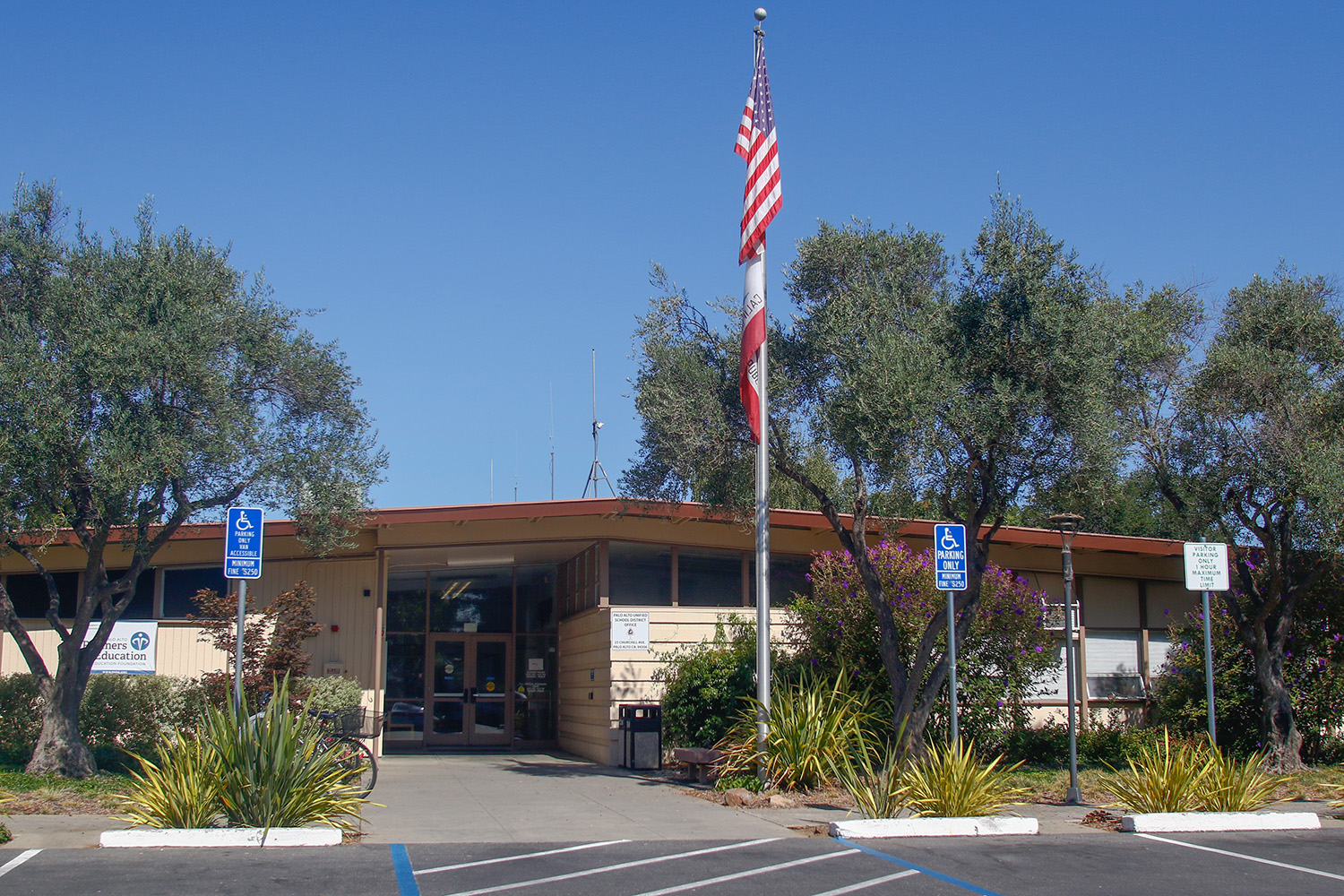 Criminal sex-assault charge to be dropped against Palo Alto teacher ...