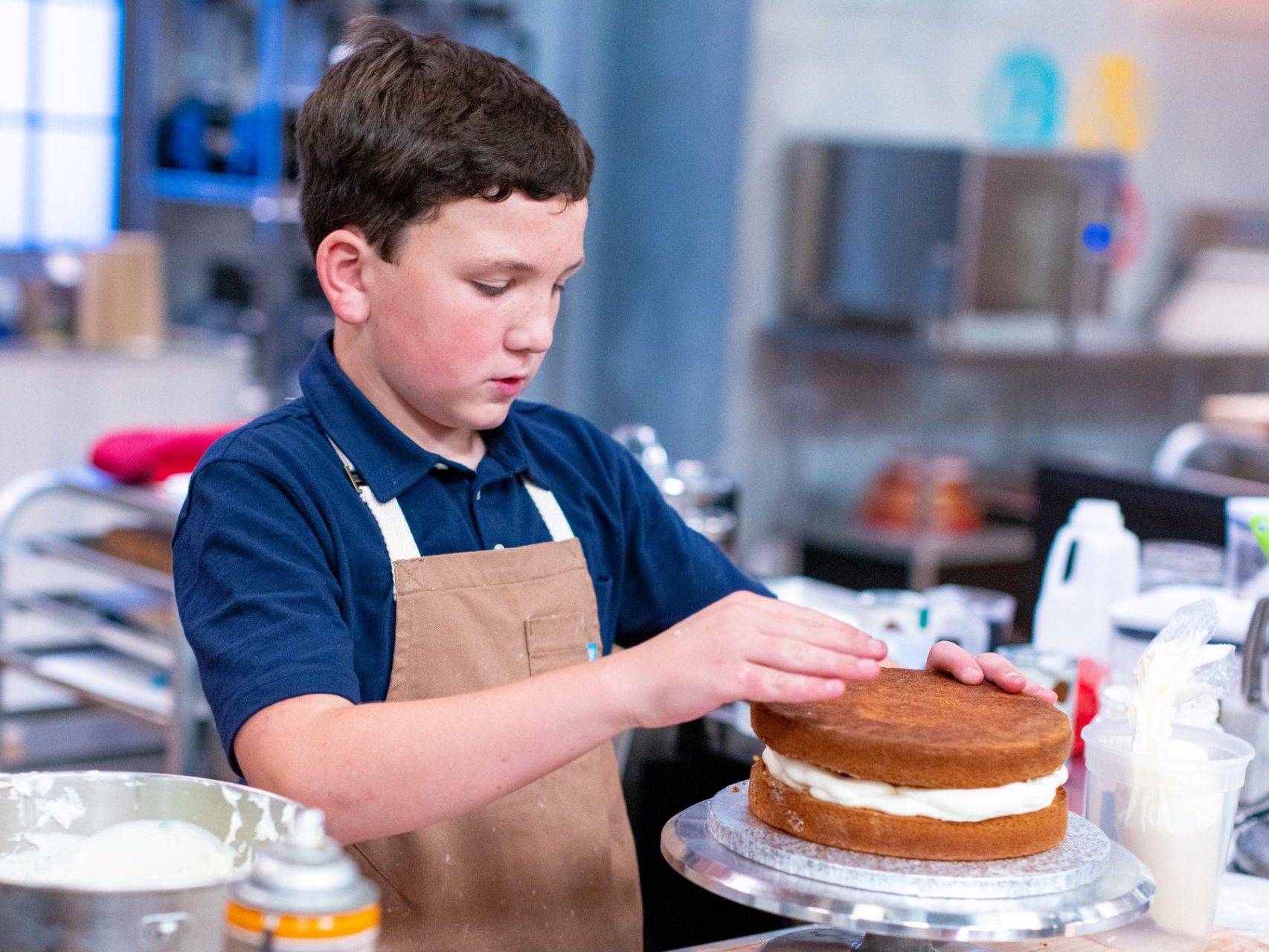 One teen baker’s Food Network debut 🍰🥣 - Mountain View Voice
