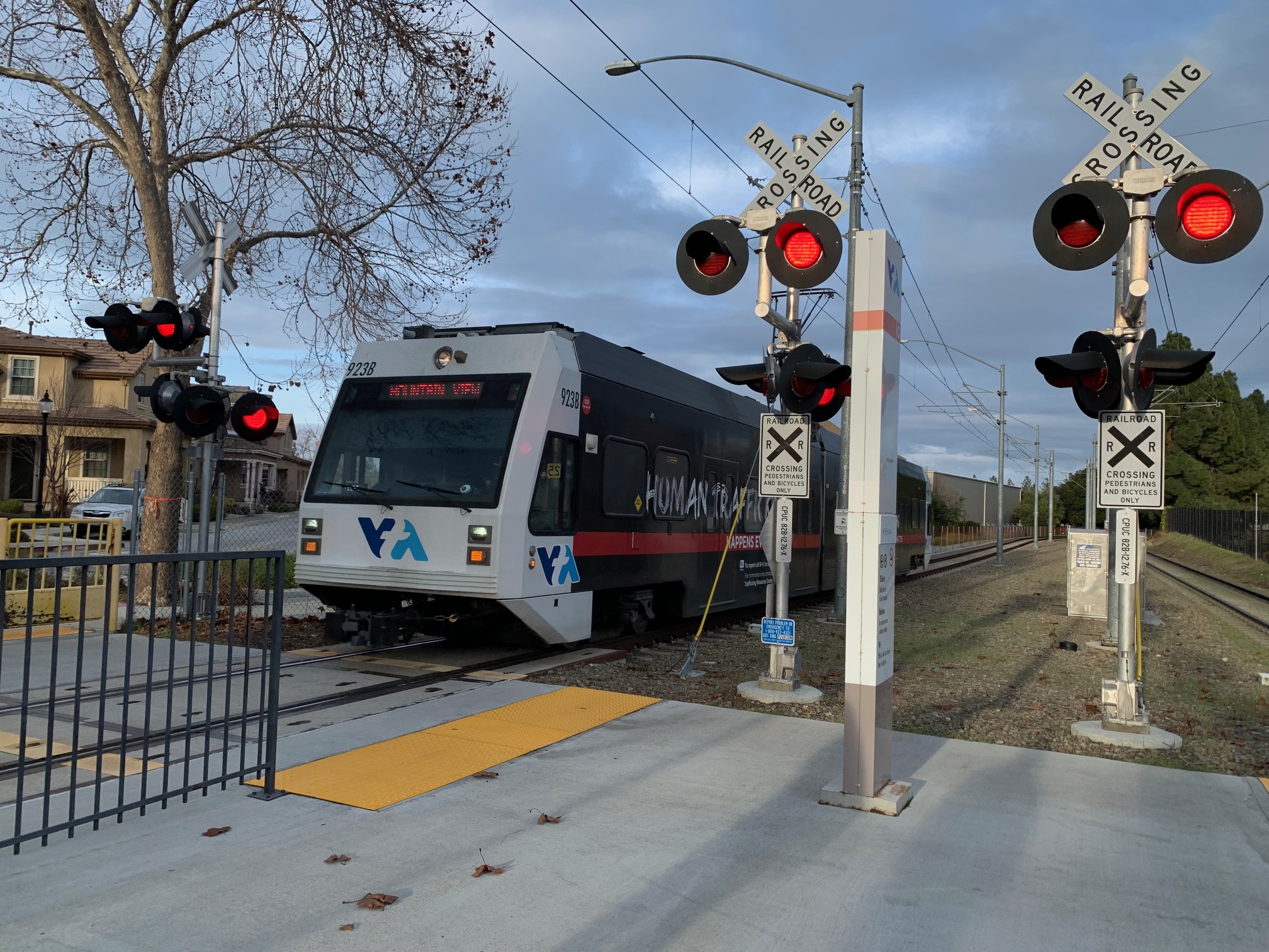 VTA lays out plan to reduce light rail noise in Mountain View